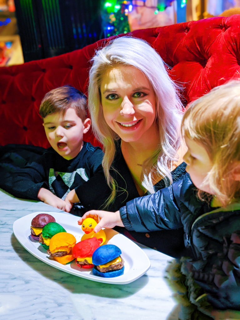 Sugar Factory Chicago - Instagrammable Restaurants in Chicago • COVET ...