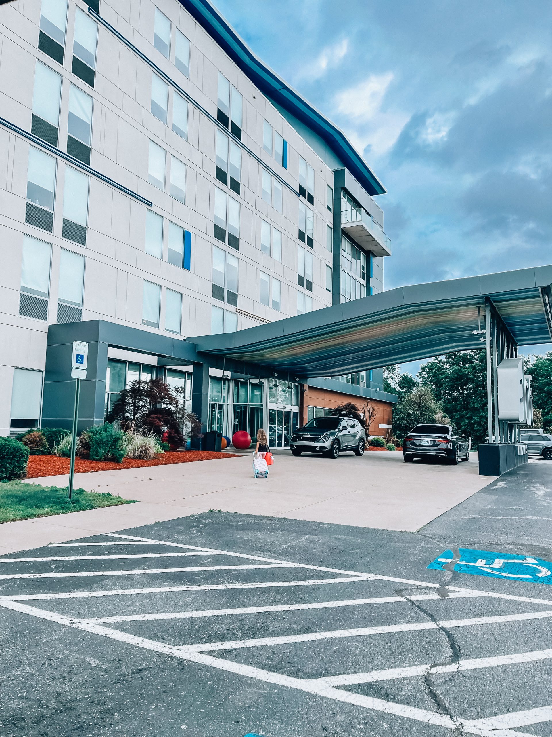Best Hotel in Rogers Arkansas - Aloft Rogers AR • COVET by tricia