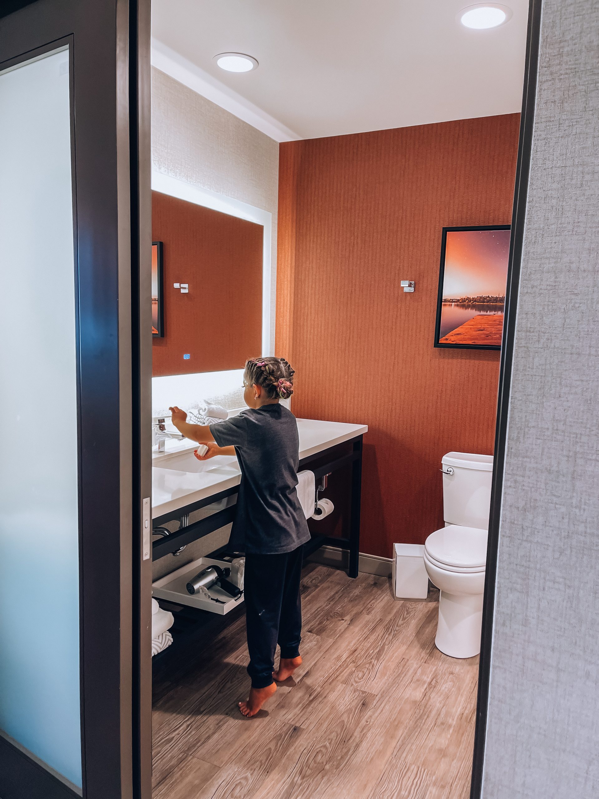 Downtown Omaha Hotels with Pool - Cambria Hotel Omaha Downtown Reviews ...