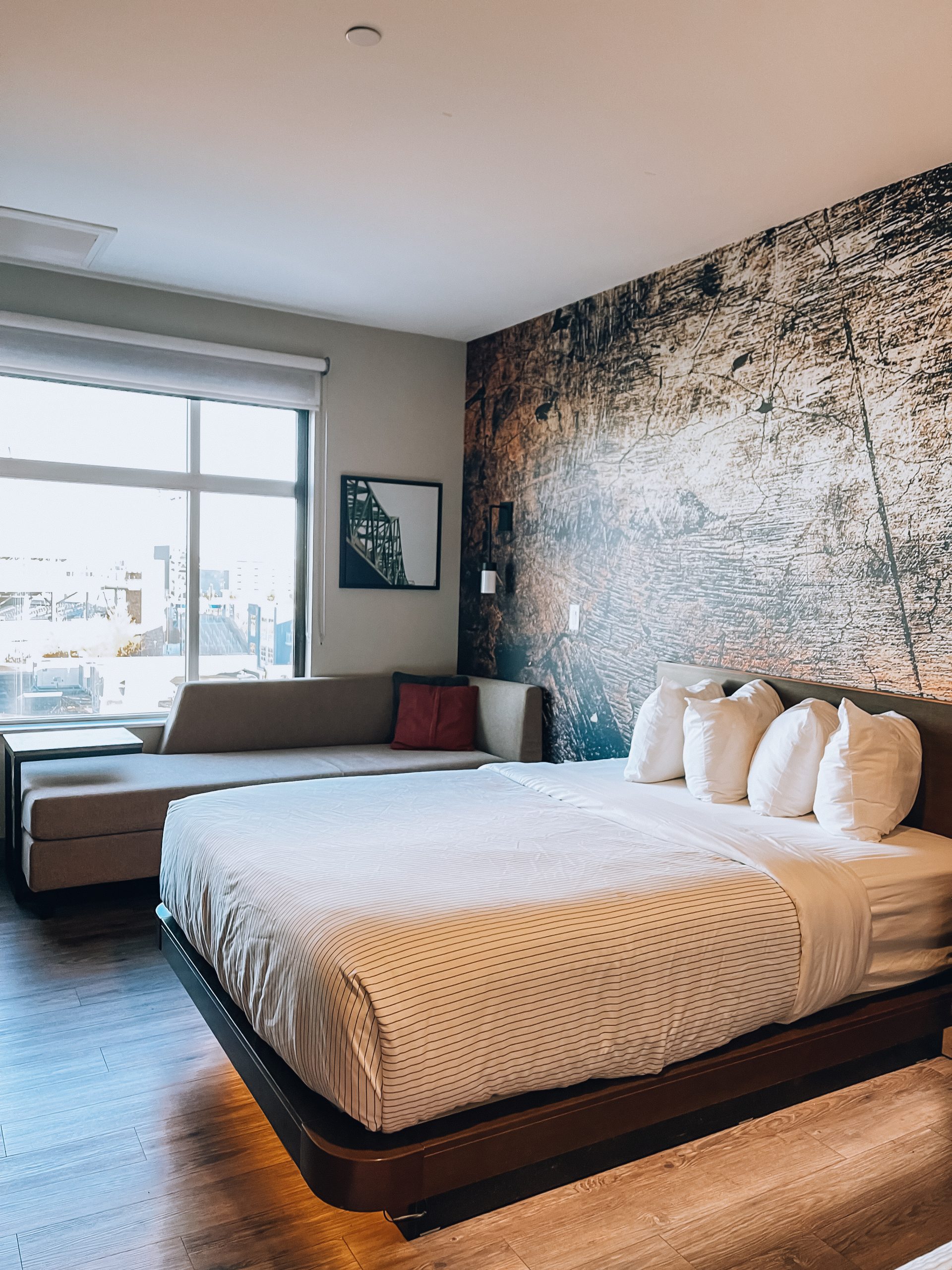 Downtown Omaha Hotels with Pool - Cambria Hotel Omaha Downtown Reviews ...